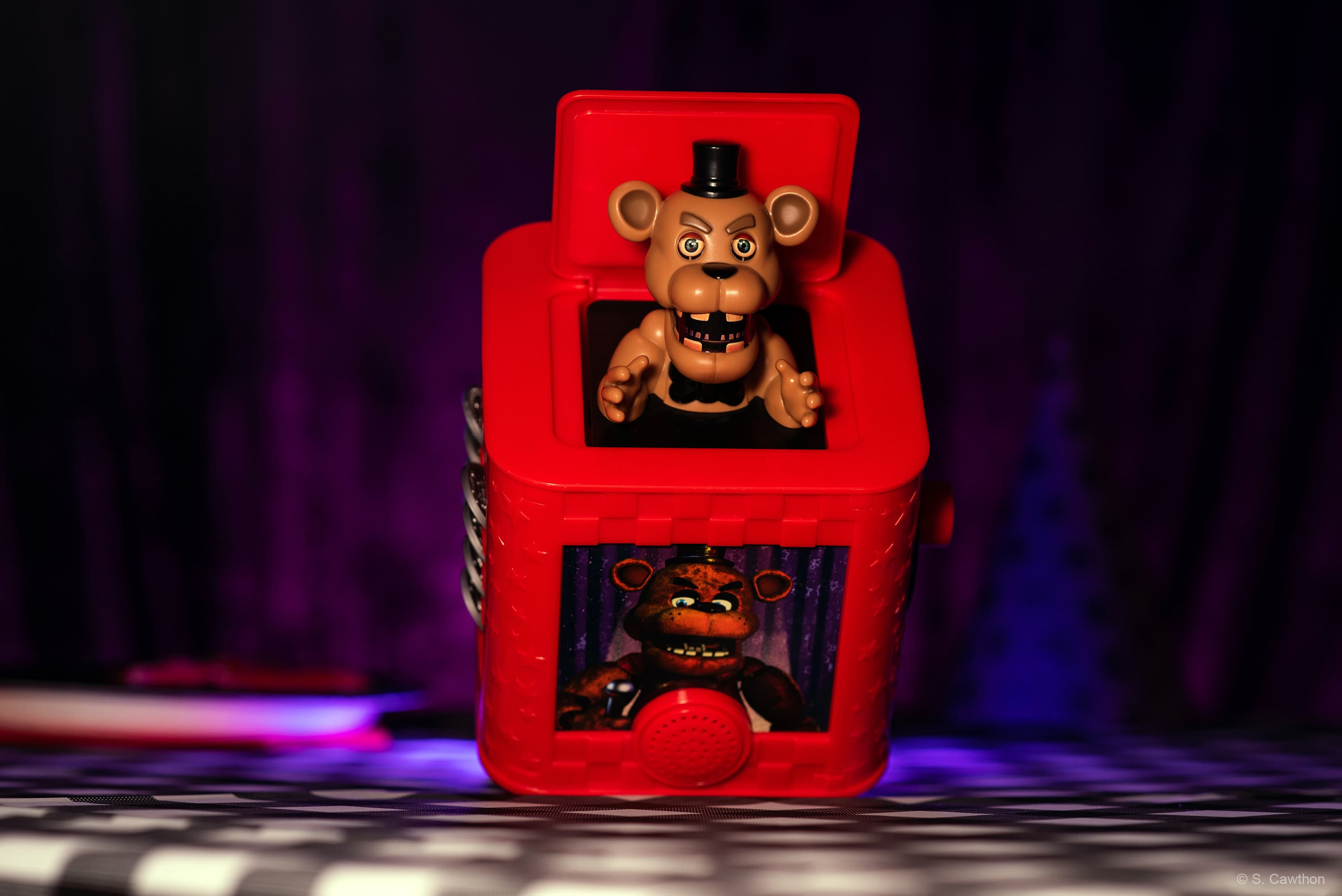 Buy Five Nights at Freddy's Scare-In-The-Box Game at Funko.